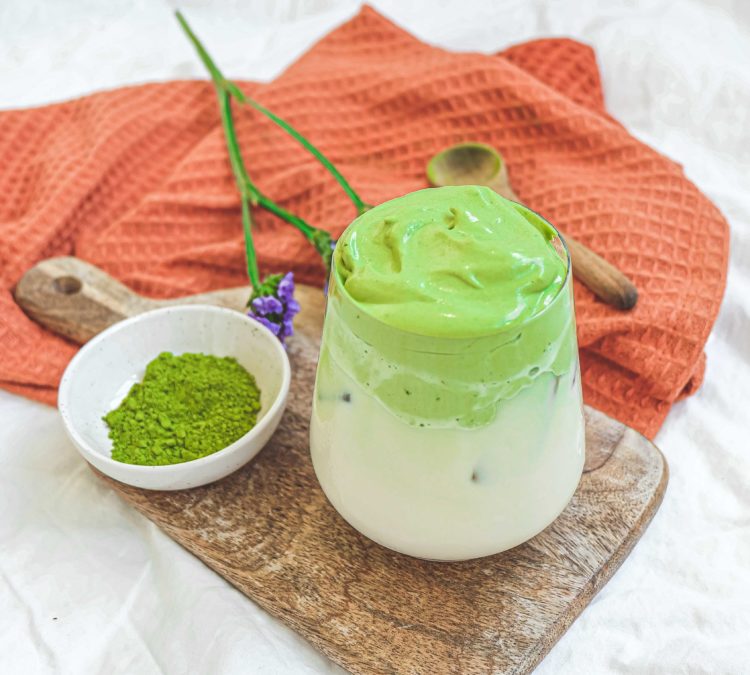 Vegan Matcha Dalgona Recipe: Whipped Matcha Latte