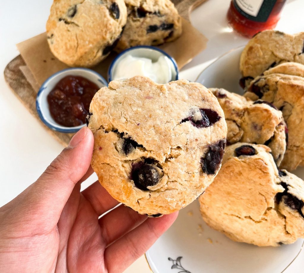 Blueberry and Lemon Scones: Easy recipe with foolproof tips